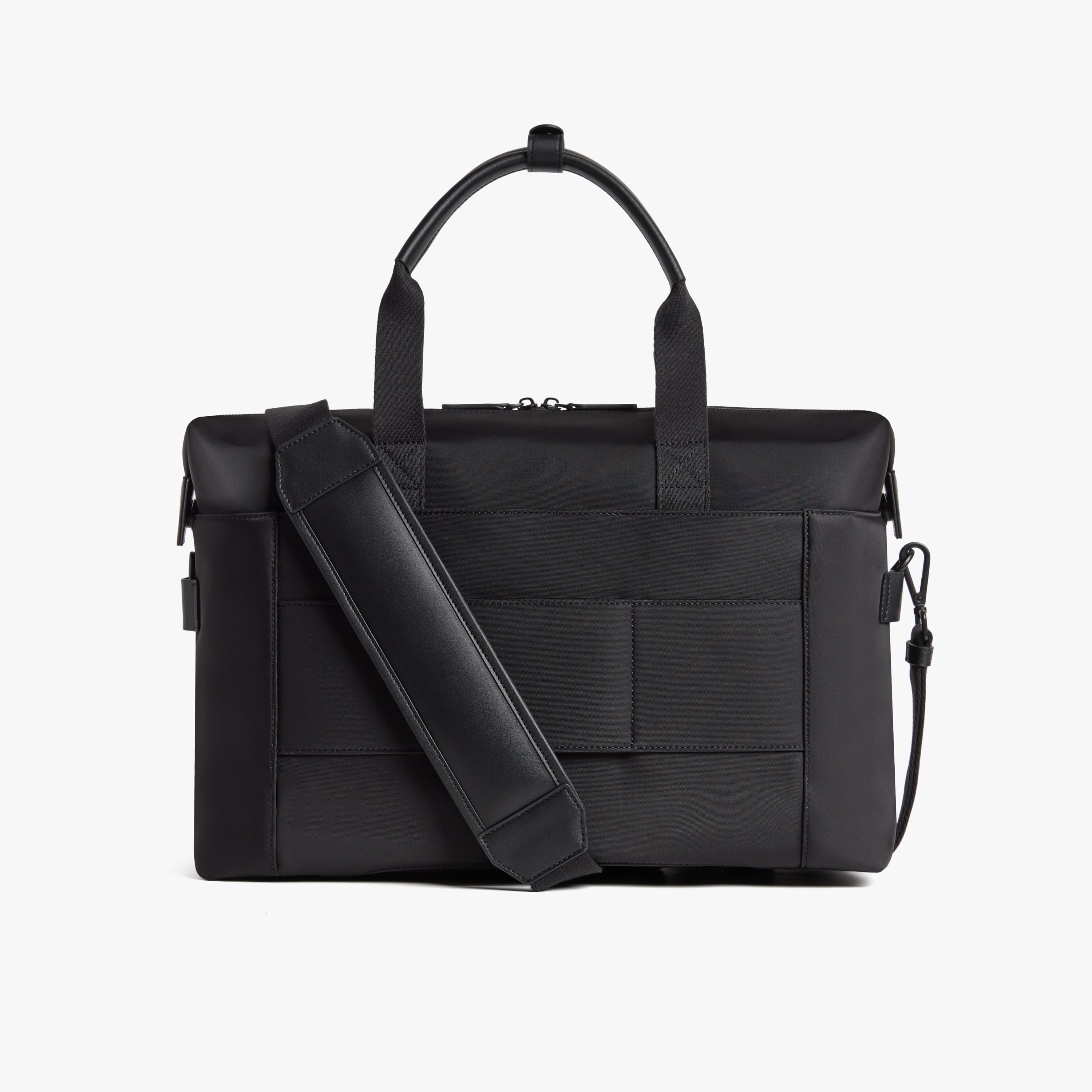 Metro Duffel | Monos Luggage & Bags